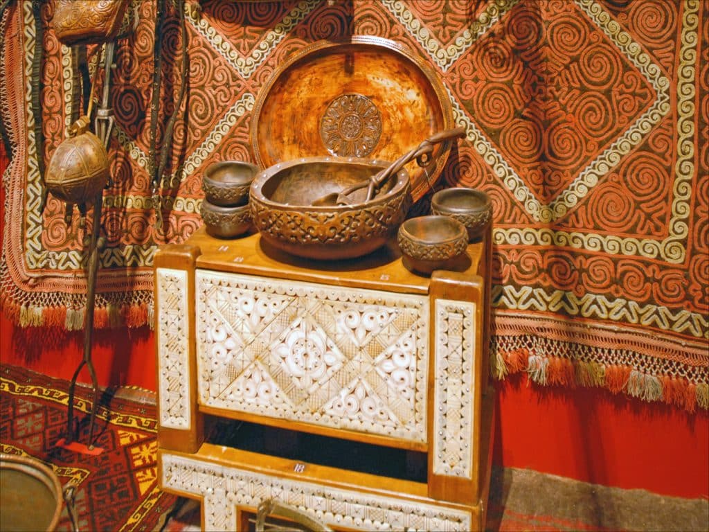 The top souvenirs to bring back from a trip in Kazakhstan | Travel Land